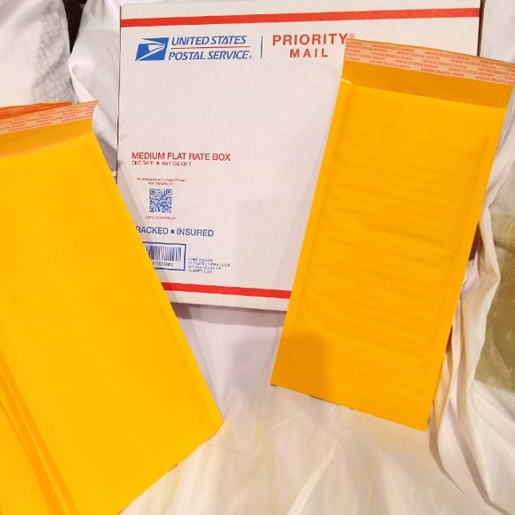 suply | Office | Envelope Bundle 4 Piece | Poshmark